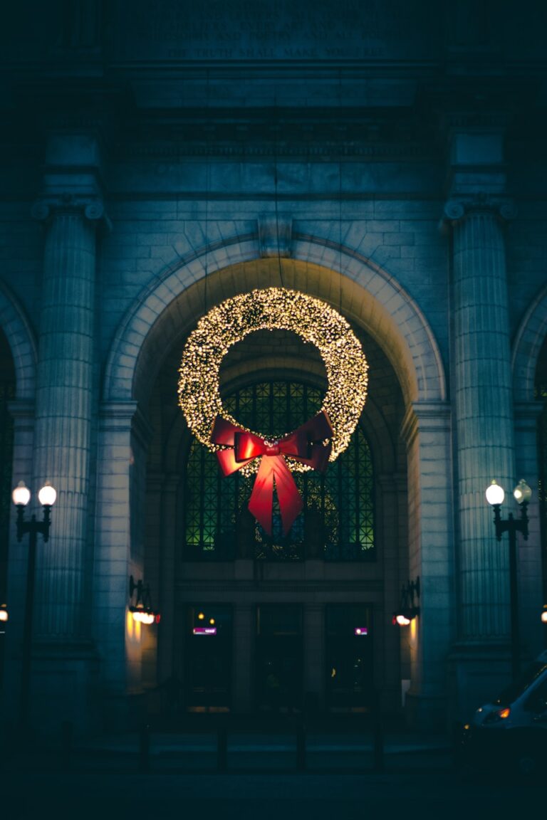 Best Christmas Light Displays in Washington State 2025 🎄 Must-See ...